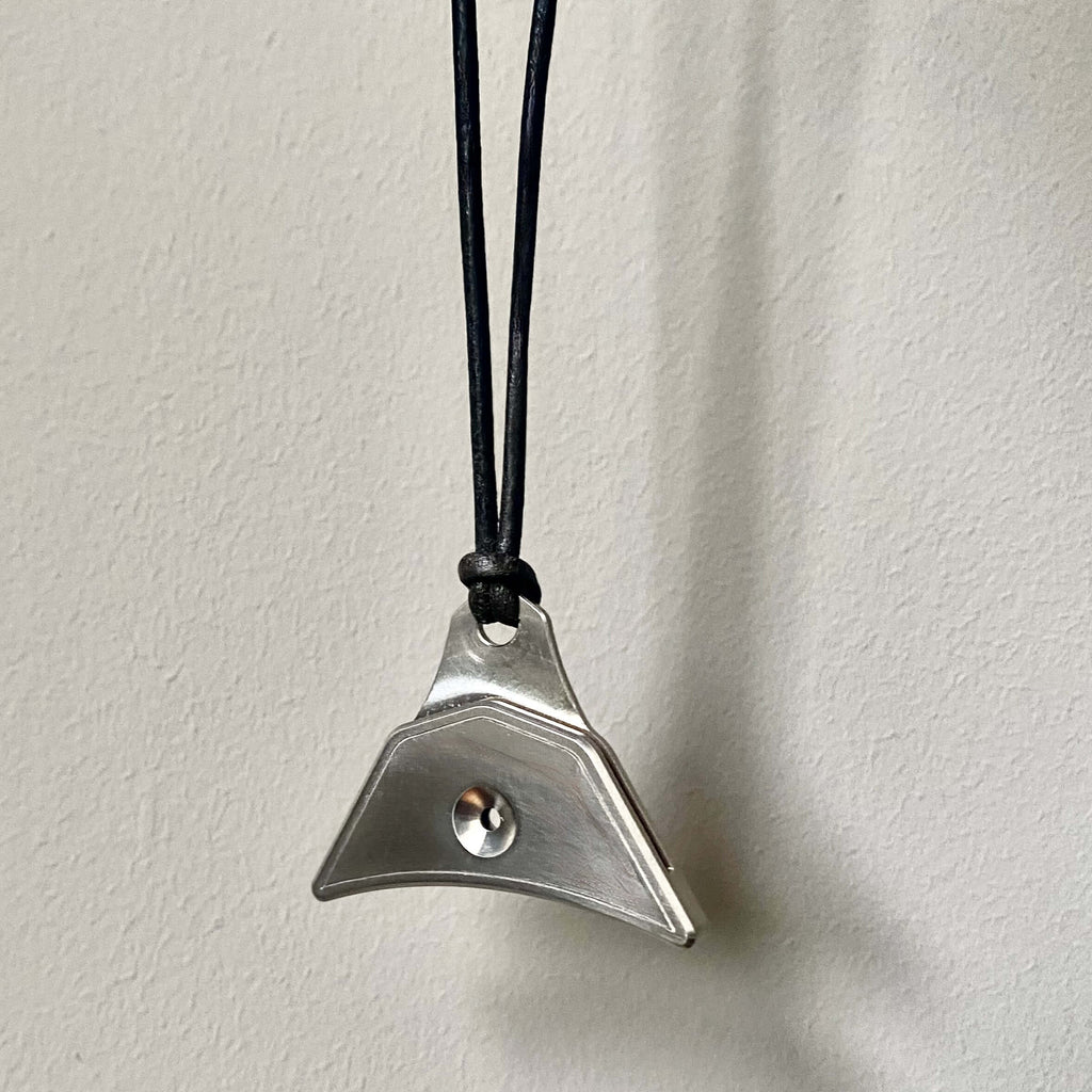 NEW: Logan TRIBUTE Titanium sheepdog whistle – Logan Whistles