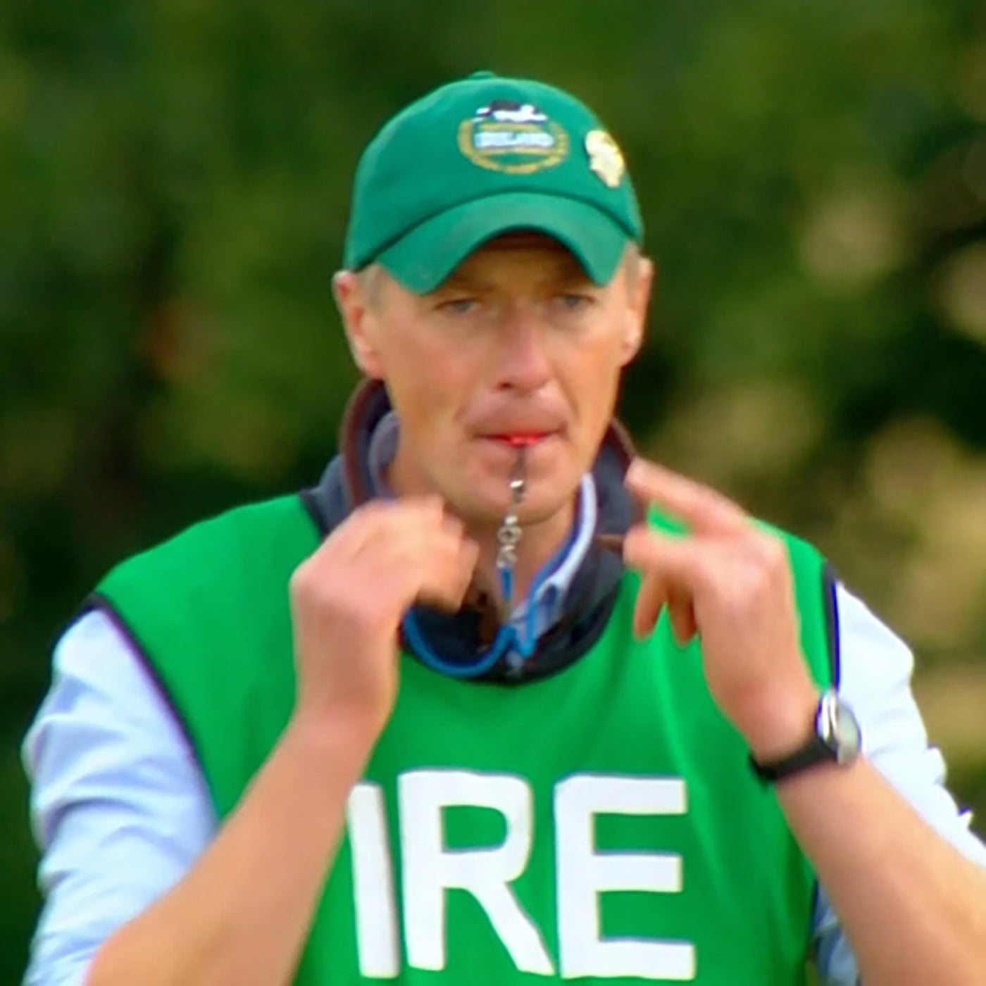 How to Use a Sheepdog Whistle & Commands
